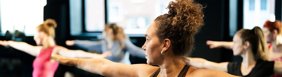 Yang Yoga (Heat Wave) - Prøv hot yoga hos PureGym